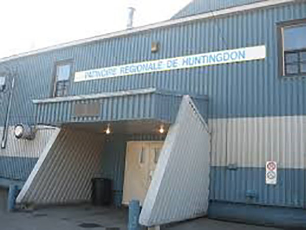 Huntingdon Arena: Quebec's Southern Border Hockey & Sports Center